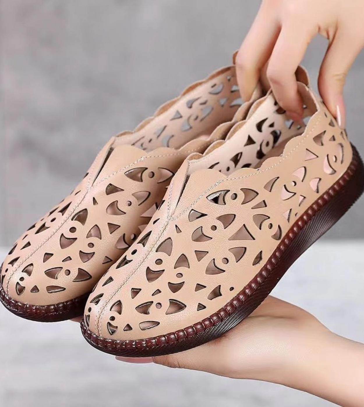 flat shoes spring 2022